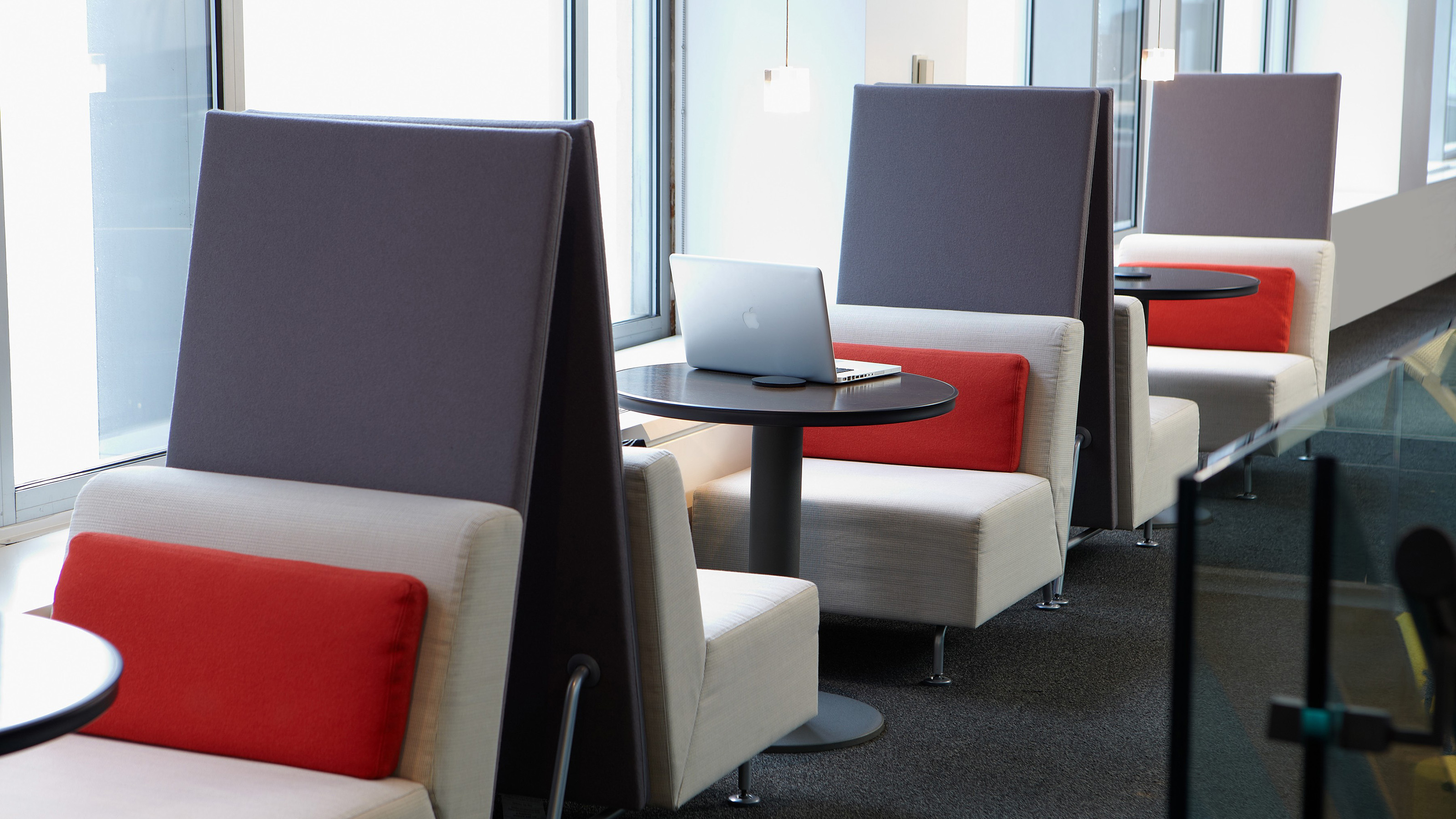 Lounge Seating - McCartneys